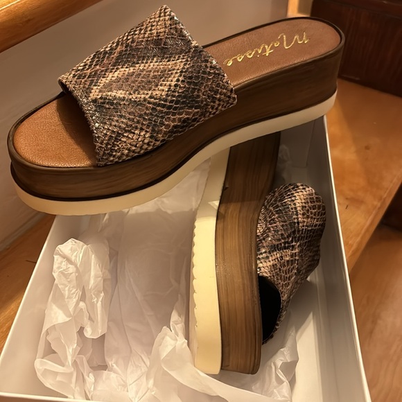 Matisse | Shoes | Snake Print Slide Platform Sandals | Poshmark